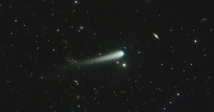 The Ultimate Guide to Observing Comets | Celestron
